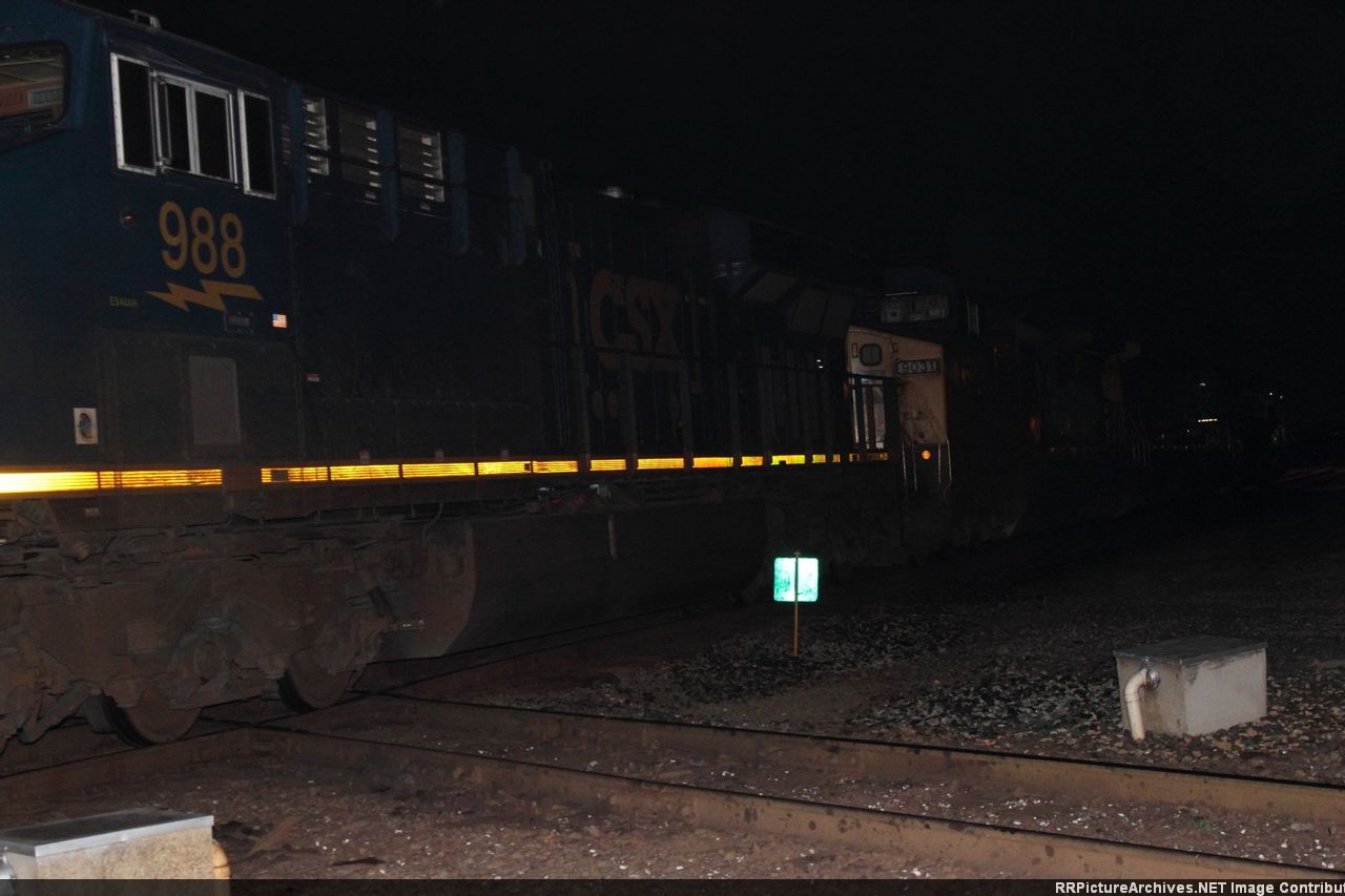 CSX 988